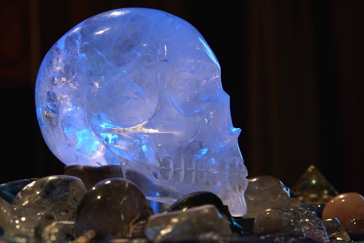 Křišťálové lebky energetizováné od starověké křišťálové lebky Synergy ...