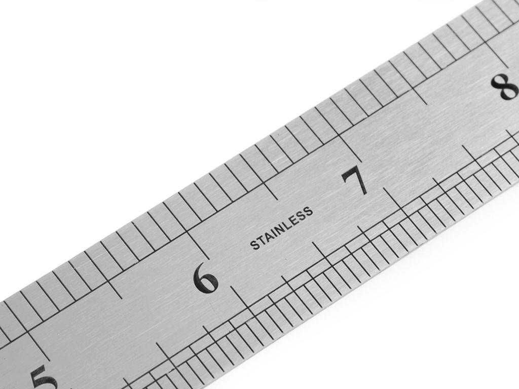 Kovové pravítko - 30 cm | Mojelátky.cz